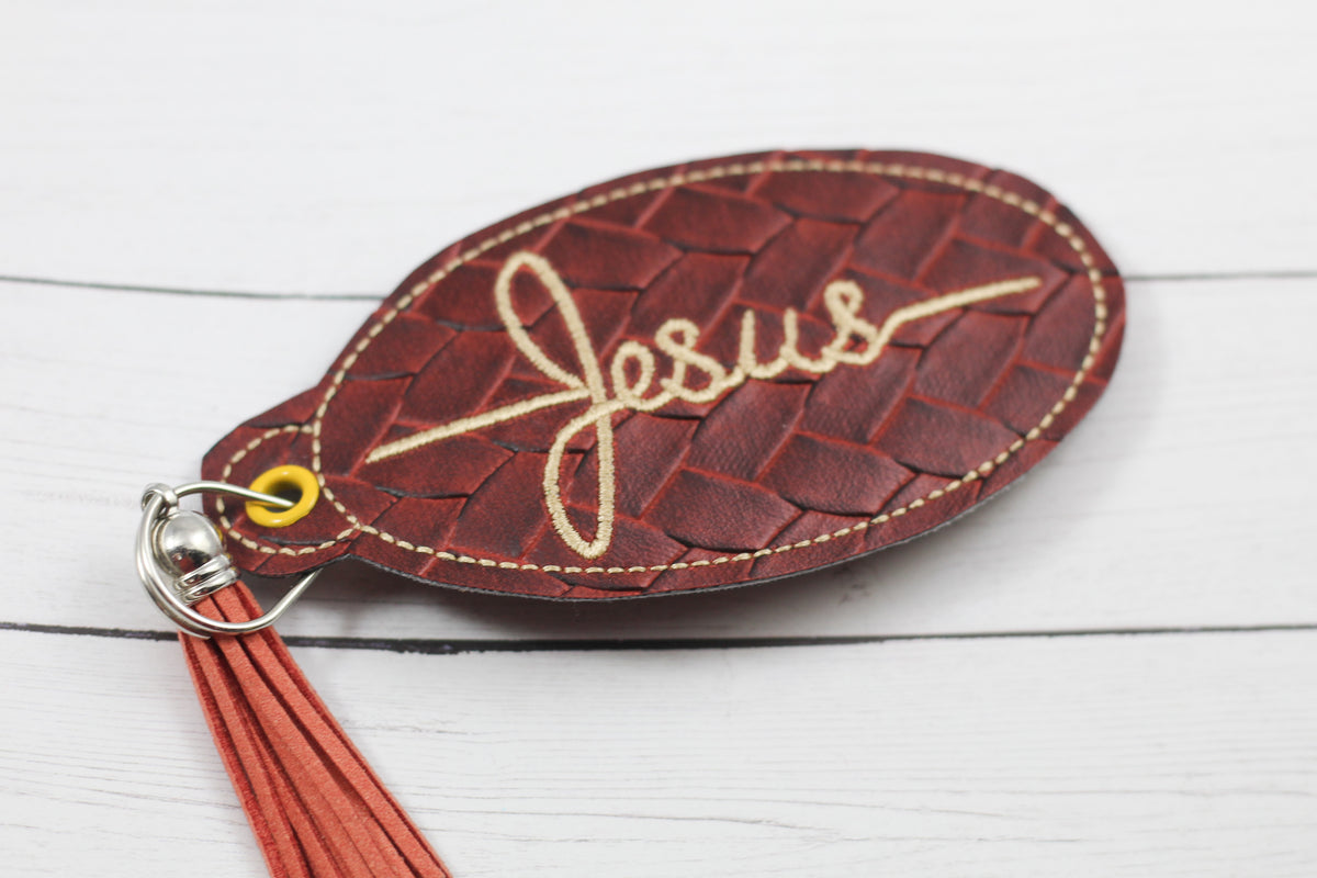 Jesus Eyelet Tag – Designs By Babymoon