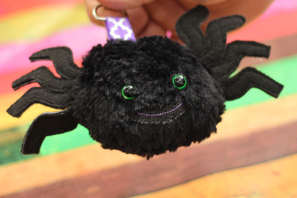 Spider Fluffy Puff - In the Hoop Embroidery Design – Designs By Babymoon