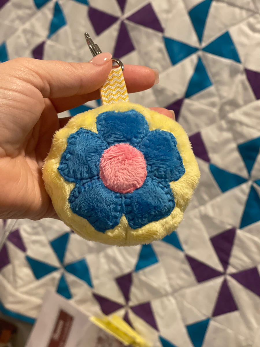 Flower Applique Fluffy Puff Design Set- In the Hoop Embroidery Design ...